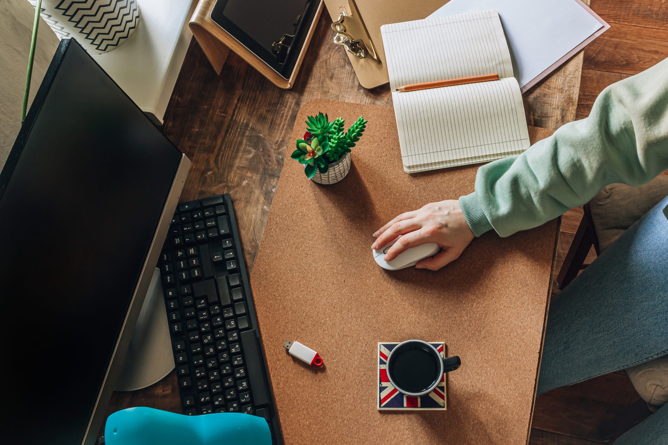 How to Help Your Employees Adapt to Work From Home | WFH Wins